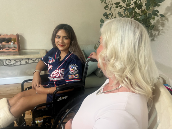 Kate Monroe Aids Injured Air Force Mom After Car Crash | VETCOMM US